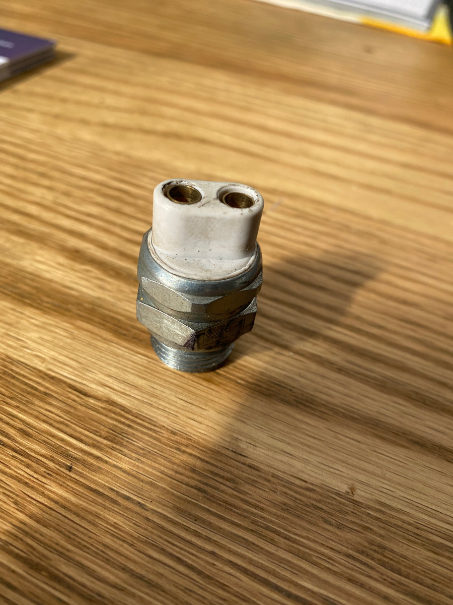 porsche 911 g series reverse switch 915 gear box – Das Nine Porsche Parts